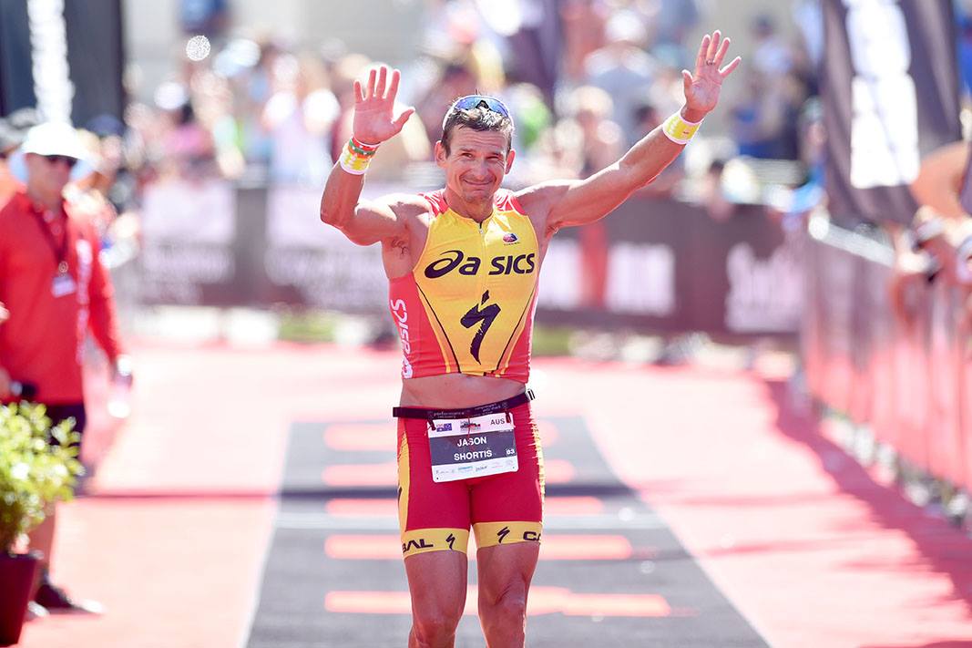 La der pour Jason Shortis | Trimax Magazine